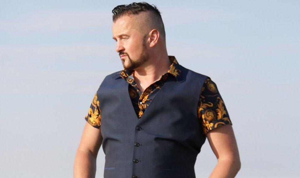 Adam Leon „Picture Perfect“ - Harmlose Mischung aus Elektropop und ...