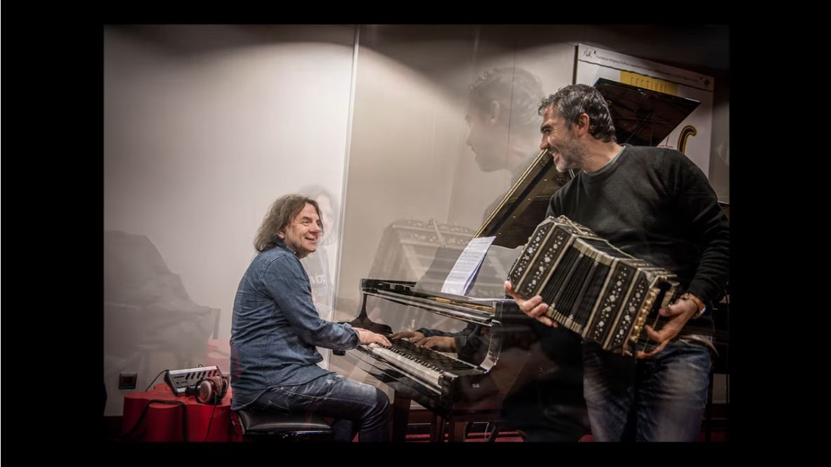 Wunderschönes Album: Krzystof Kobylinski und Daniele di Bonaventura ...