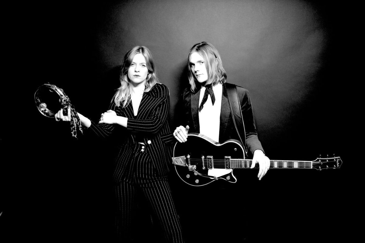 IDA MAE veröffentlichen am 16. Juliihr neues Album "Click Click Domino ...